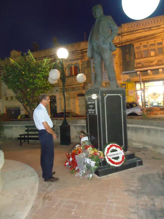 Imagine if they had taken him flowers when he was alive | Daphne ...