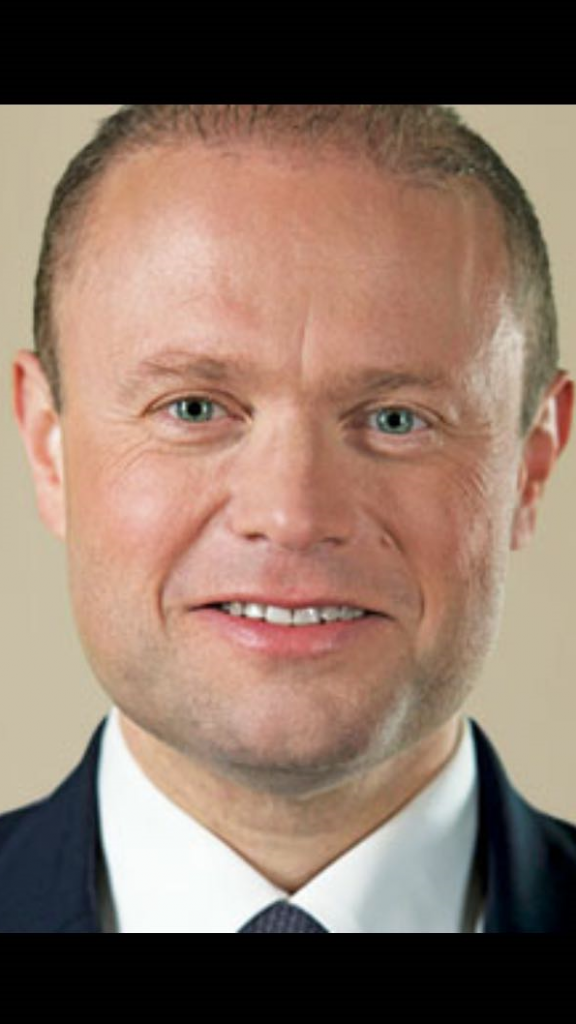 Joseph Muscat’s official campaign picture: hair again, gone tomorrow ...